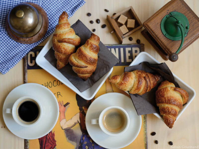 Croissants : Nature ou Confiture ? • Safrangourmand.fr